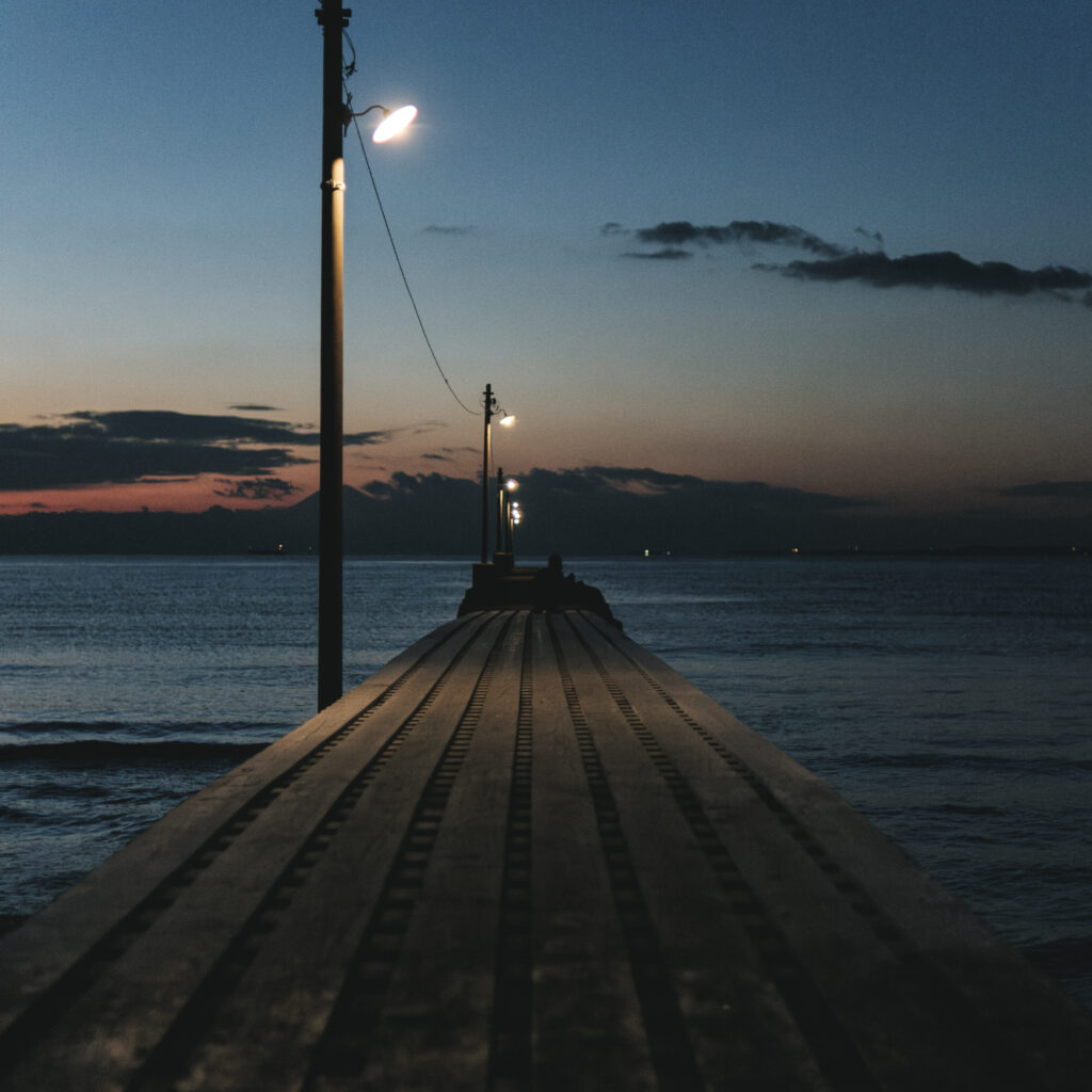 MAKE WAVE`S – 一生に一度だからこそ「理想の結婚写真」 MAKE WAVE'Sは全国を移動する、「動くフォトスタジオ」です。 ご希望の絶景地でお二人のかけがえのない瞬間を映画のワン ...